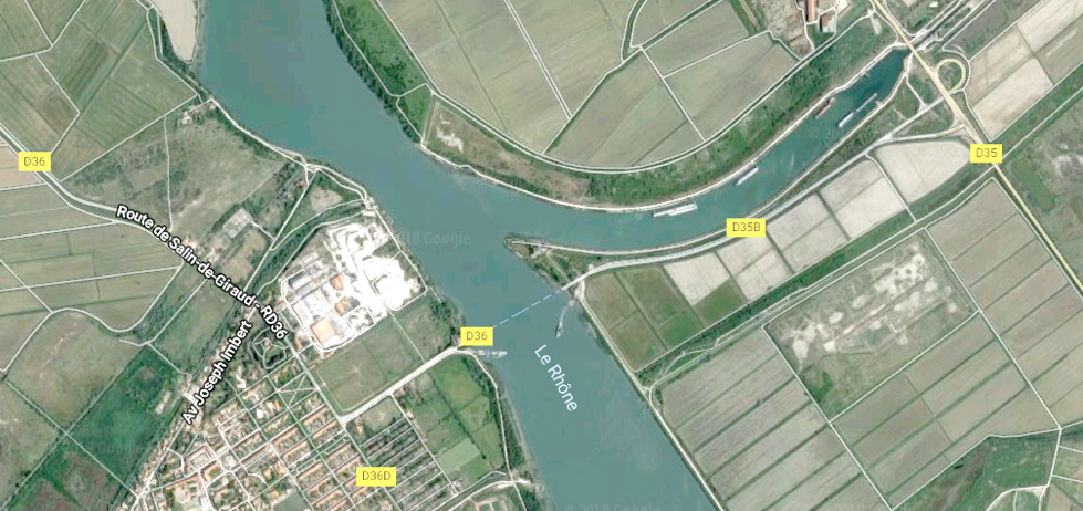 Rd 35b - Franchissement du Rhône par un pont entre Salin-de-Giraud et ...